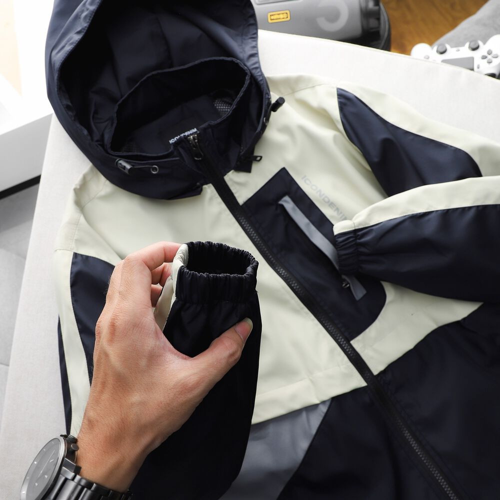 Áo Khoác Dù Beige & Black Color Block ICONDENIM